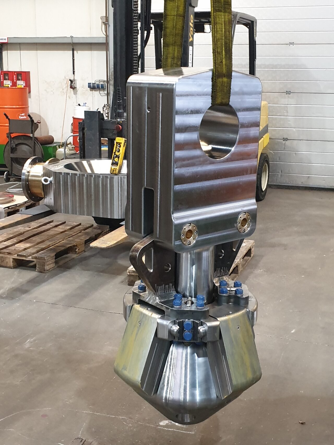SEA-Lift | Dynamic High-Load Lifting Solutions