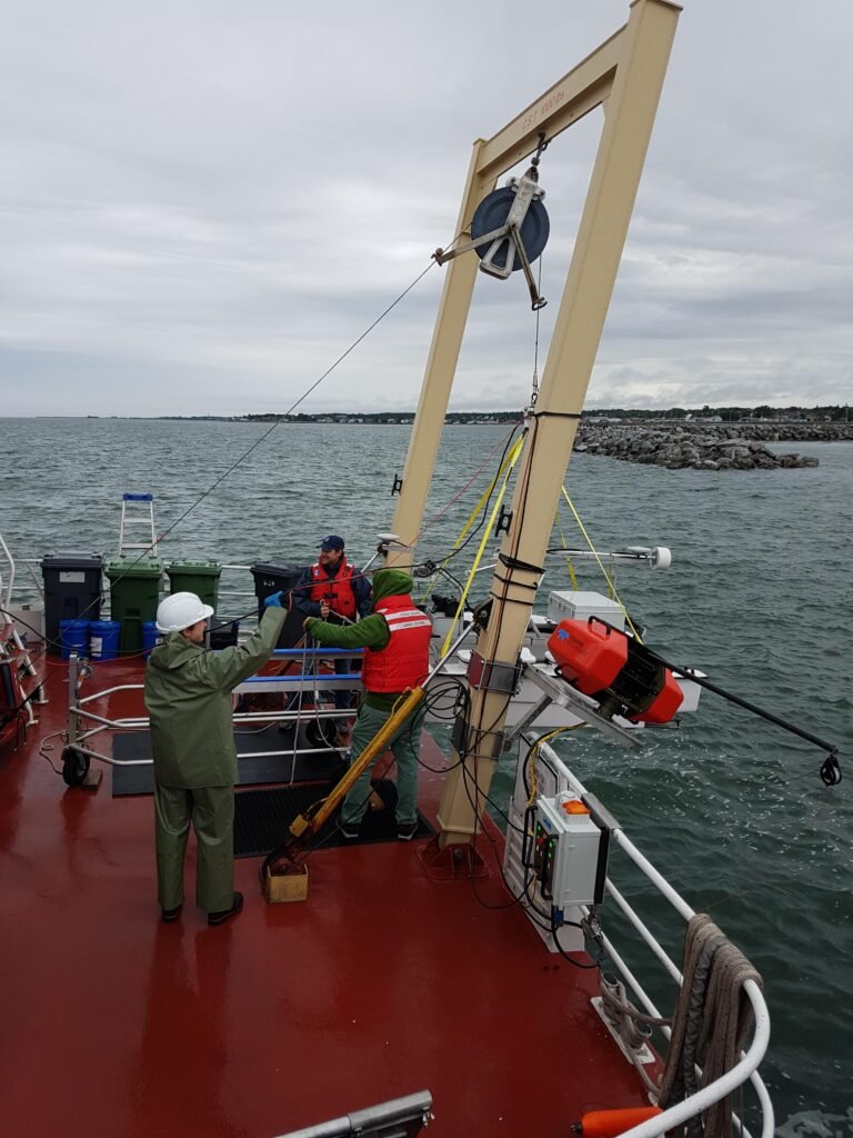 SEA-Lift | Dynamic High-Load Lifting Solutions